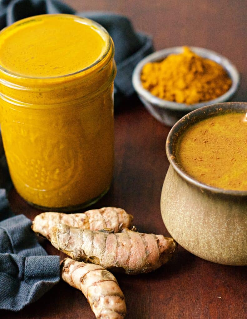 Turmeric Paste - elkeliving.com