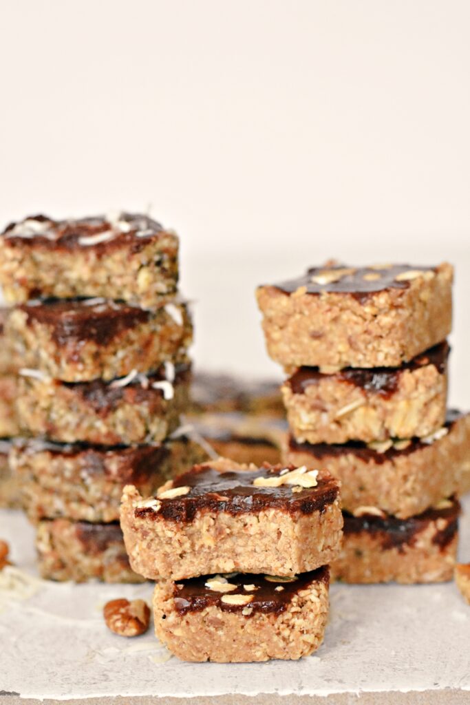 Superfood Bites Two Ways - elkeliving.com