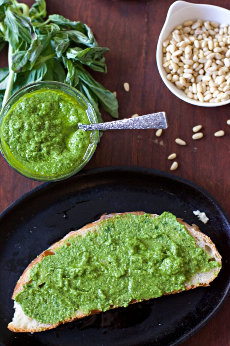 Pesto Breakfast Toast - Elke Living